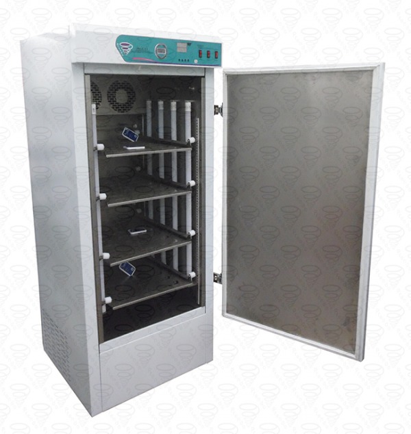 Camara bioclimática refrigerada con fotoperiodo INLC » SEV-PRENDO ...